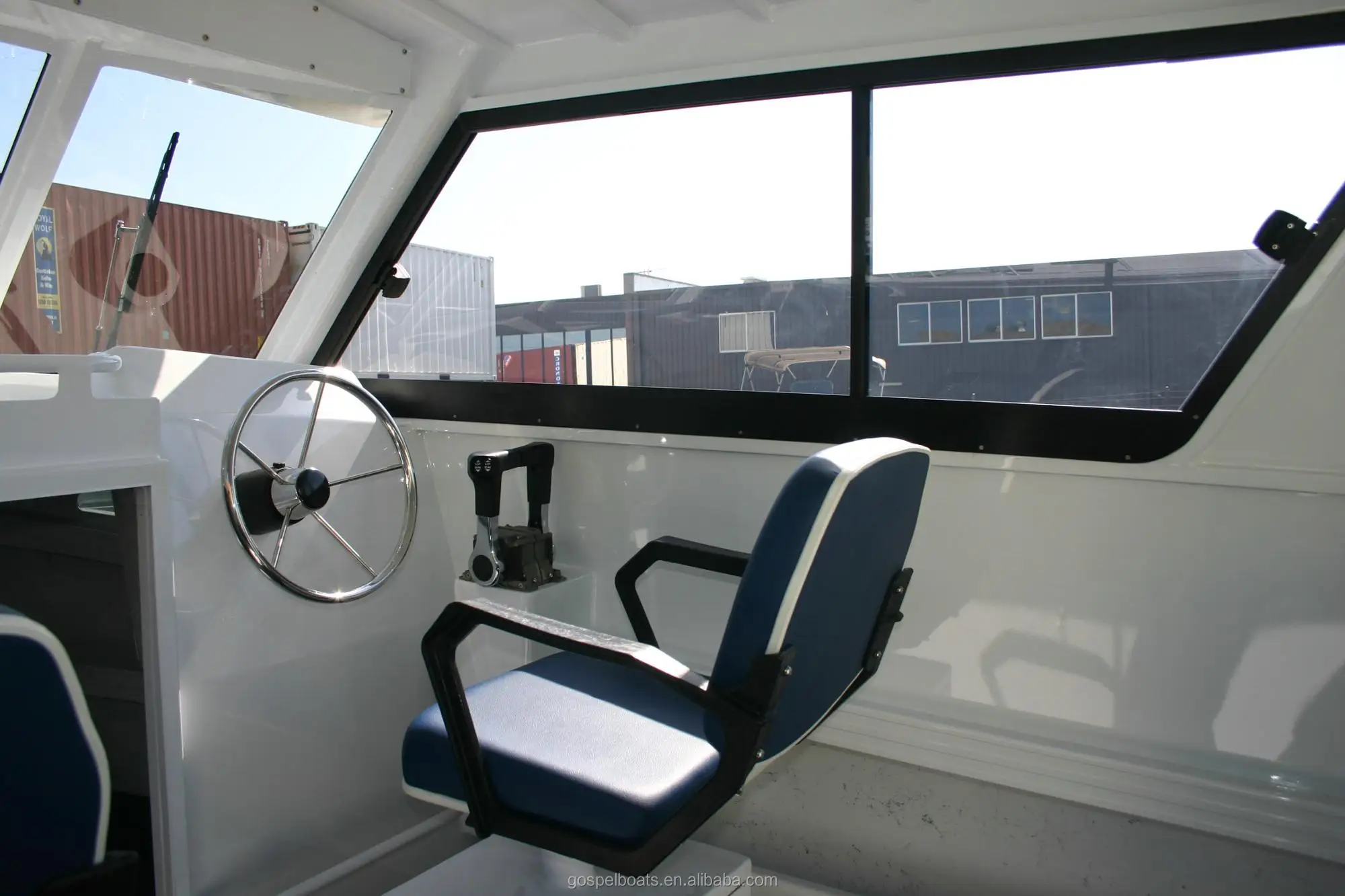 25FT Luxury Speed Deep V Bottom Aluminum Fishing Boat