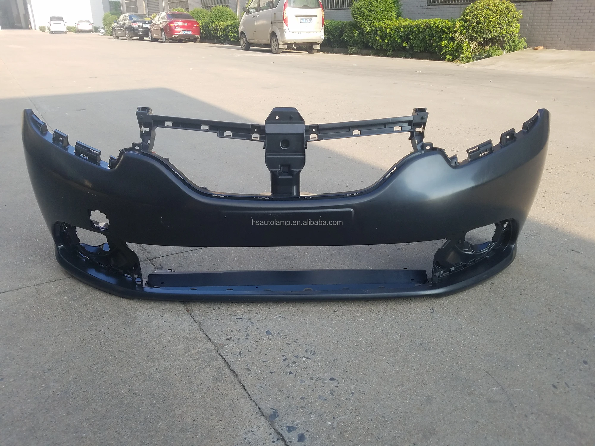 620228143R for Renault Logan 2015 Model Front Bumper