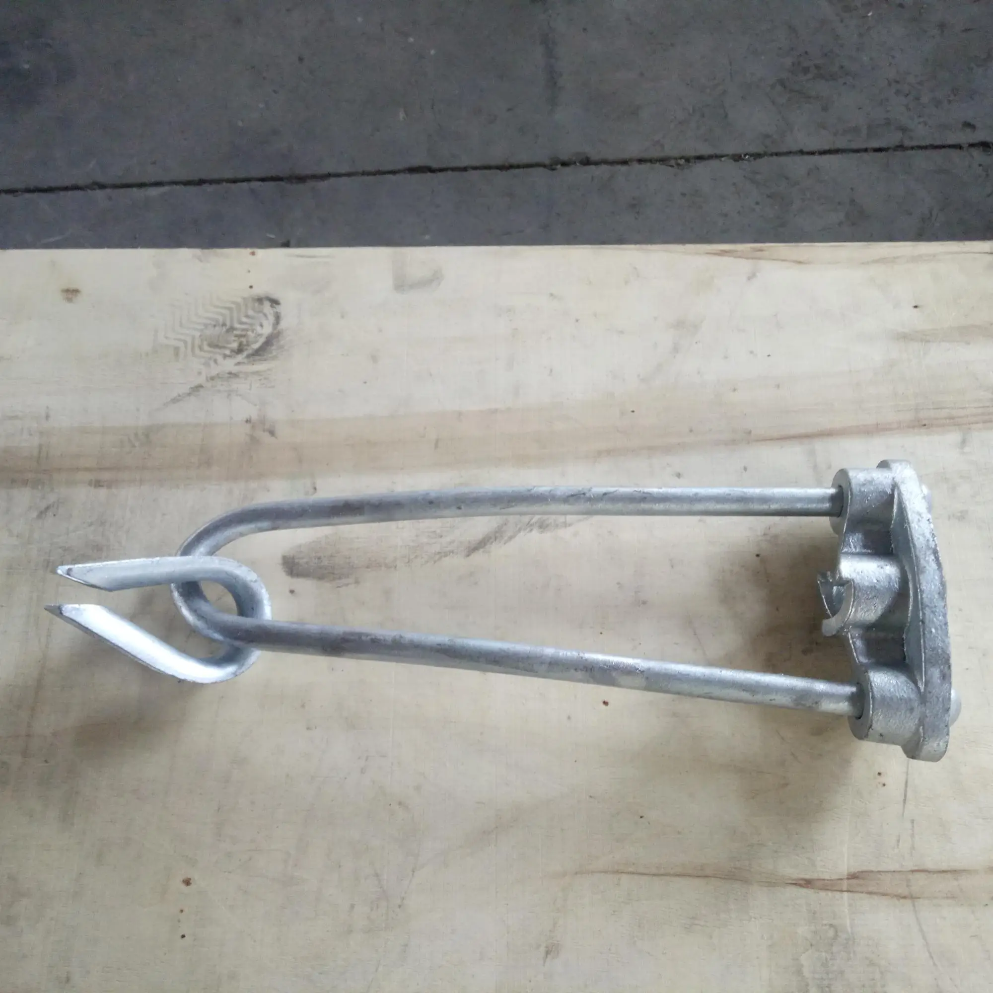 11KV/33KV Galvanised Stay Bow and Stay Rod - Durable Steel