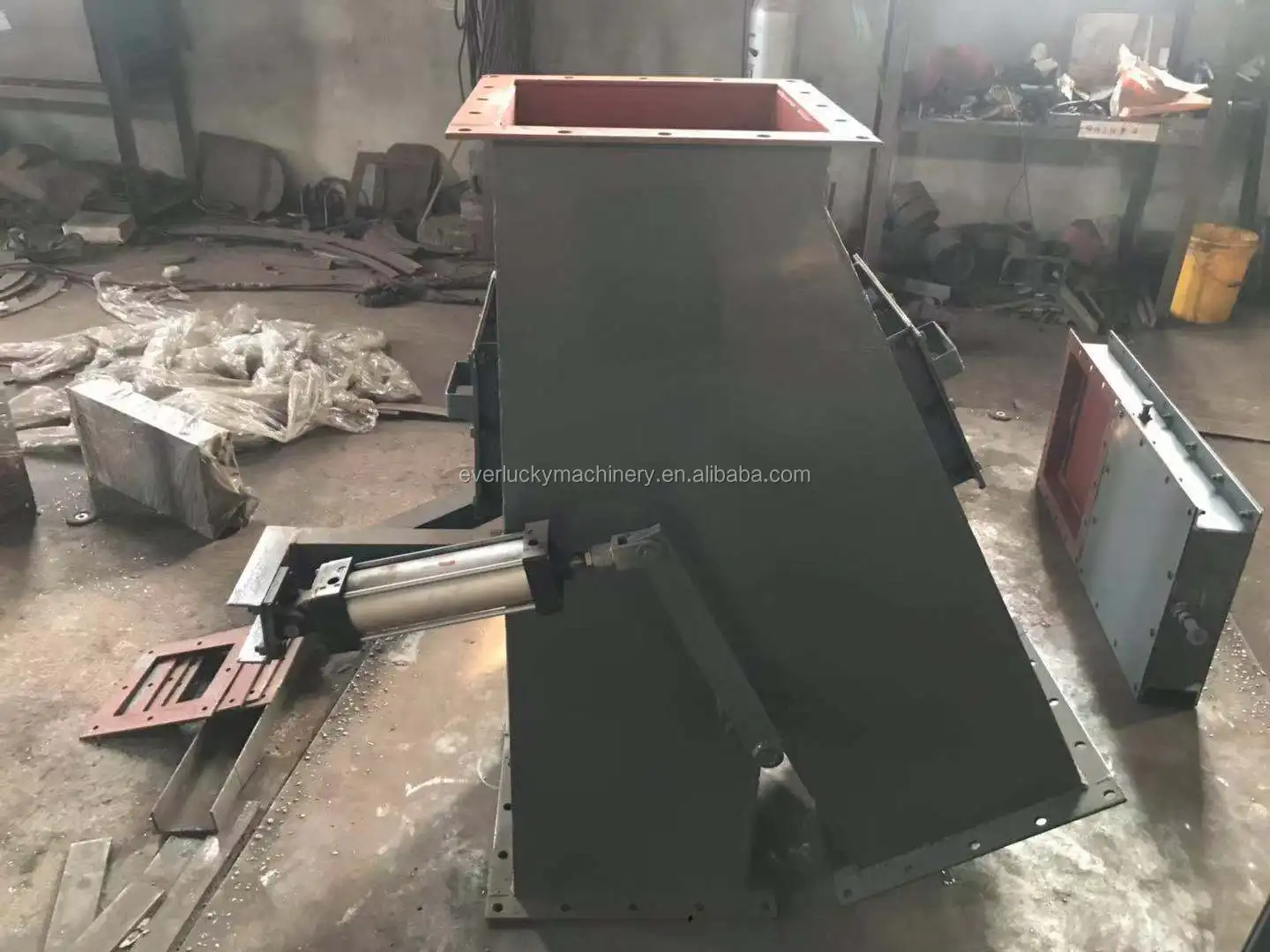 Pneumatic/motorized Three Way Diverting Gate Valve for Cement
