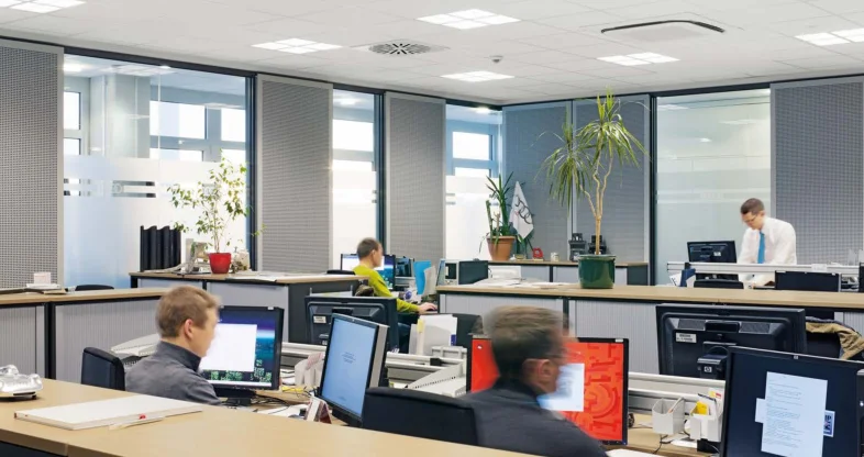 Philips LED Transformer 300W IP67 24VDC 220-240V - Durable & Efficient