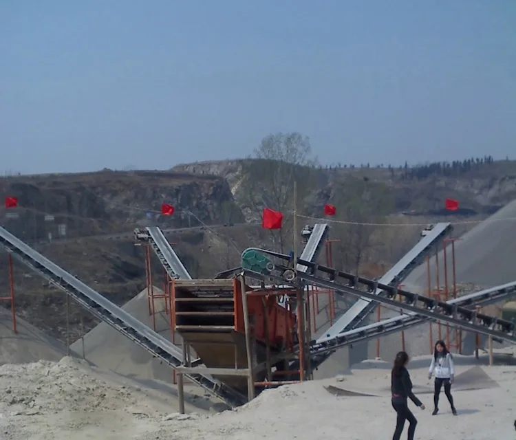 Belt Conveyor for Moving Gravel, Dirt, Sand, Rock, and Mud