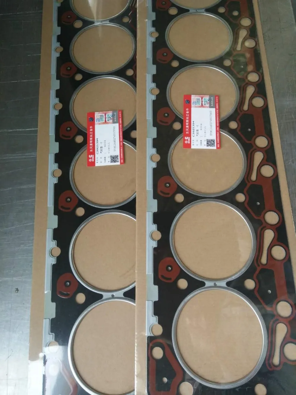 3921394 Genuine Dcec Diesel Engine Spare Part Cylinder Head Gasket ...