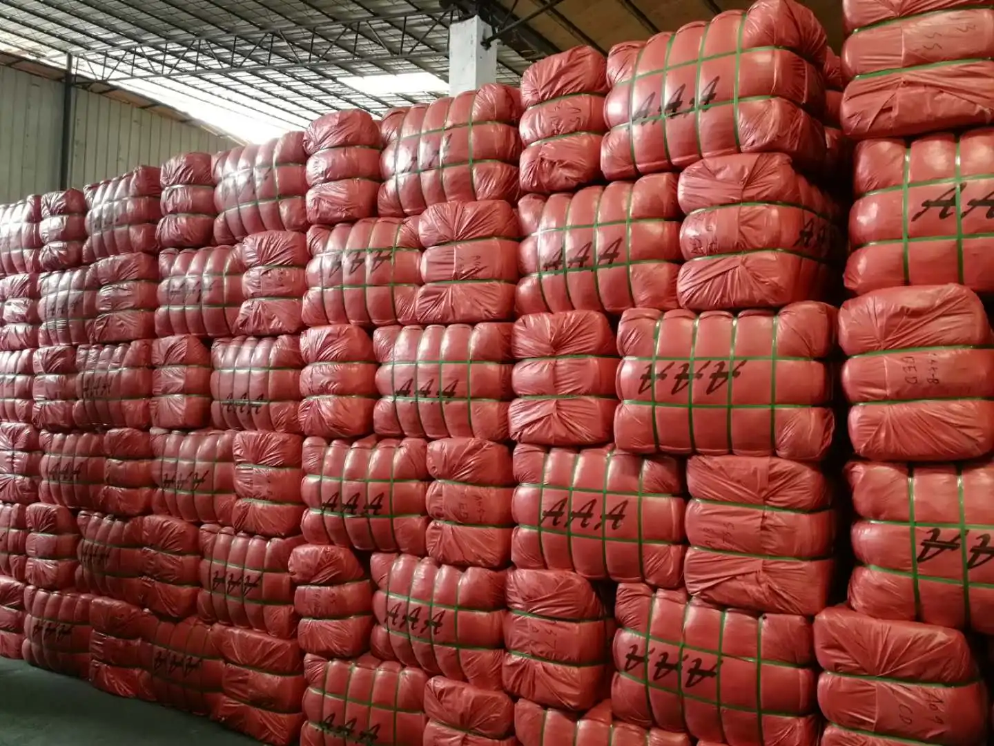 Bulk Used Clothes 50kg Bales Of Mixed Used Clothing Clothes Kg - Buy ...