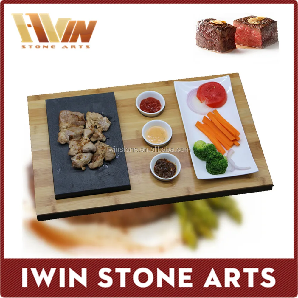 Steak Pierre Et Assiette De 7 Steak Sur Pierres Cuisson Des Steaks ...