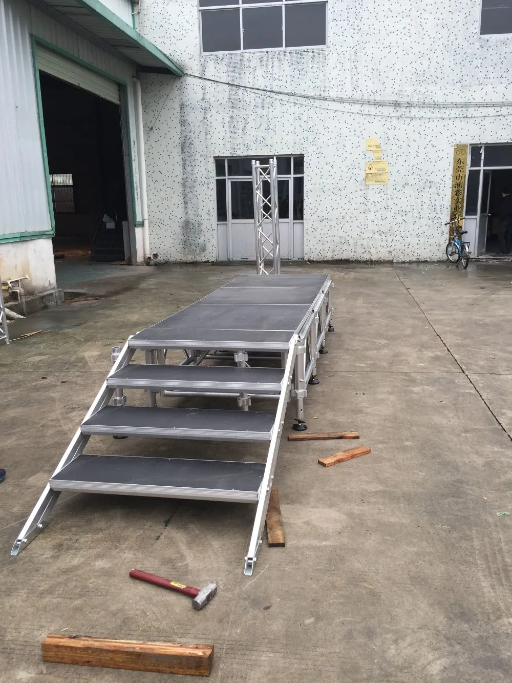 Hot Selling Portable Demountable Aluminum Stage For Event - Buy ...