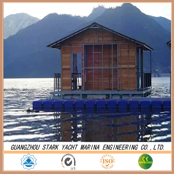 China Supplier Plastic Boat Pontoon Dock /modular Floating Pontoon ...