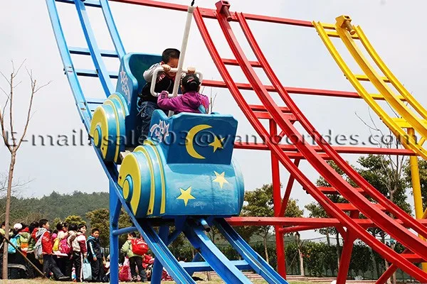 Twister Fun Fair Ride - Kids Amusement Machine Slide Car