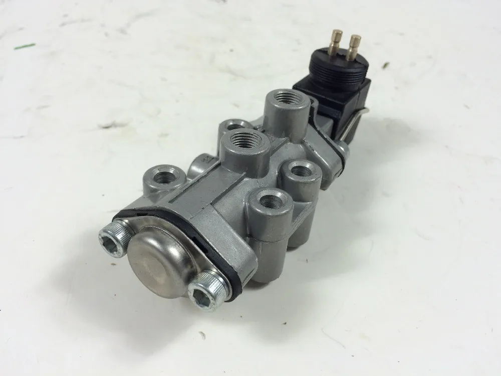 European Truck Auto Spare Parts Oem 1488083 1423566 1334037 24v ...