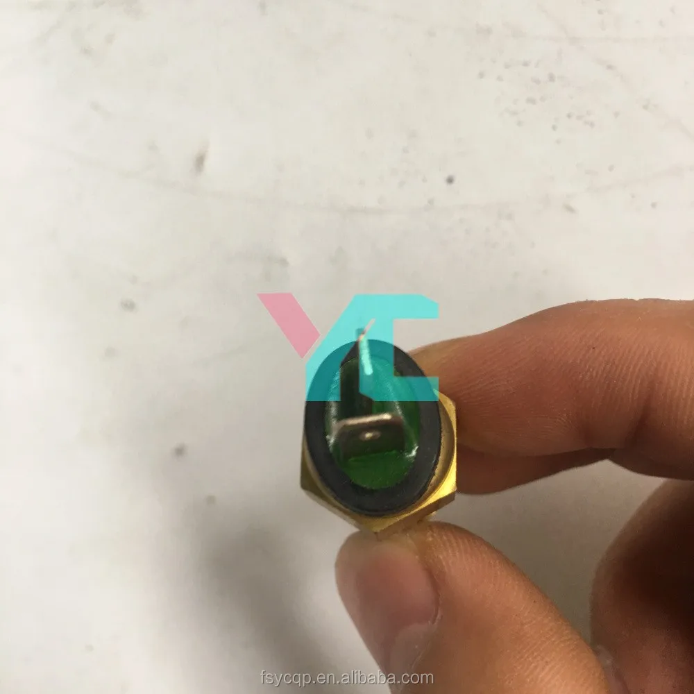 Water Temperature Sensor MC844972 for Mitsubishi Fuso Truck