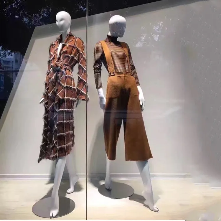 Human Clothing Stand Plastic Full Body Props Female Mannequin - Buy ...