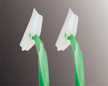 Plastic Cell Scraper With Free Rotating Blade - Buy Disposable Cell ...