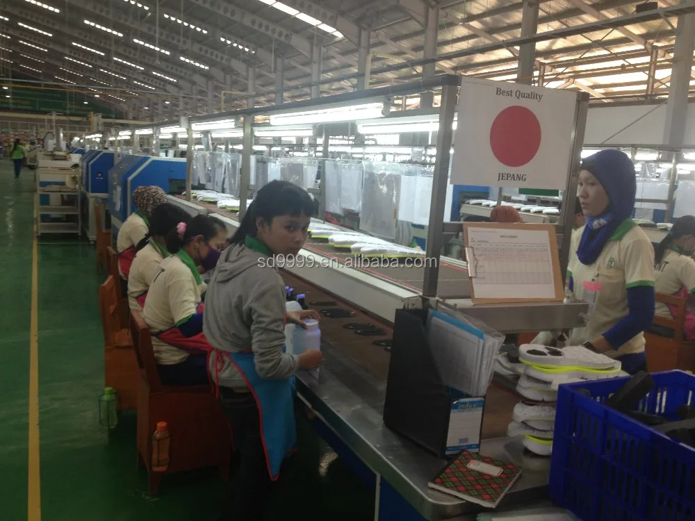 Double Layer Sport Shoes Making Machine Line Production Shoe Conveyor ...