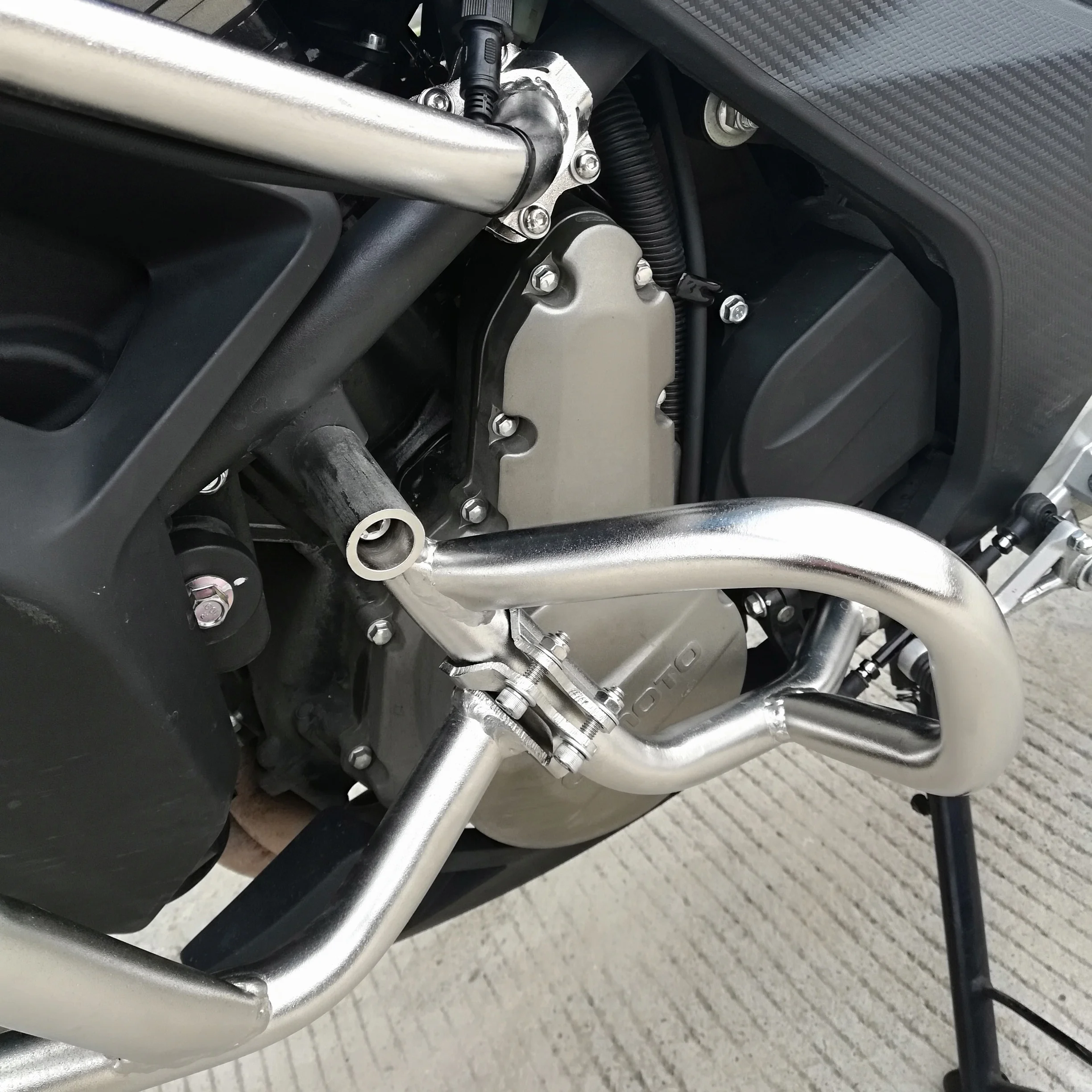 Excellent Quality Motorcycle Engine Crash Bars Guard For Cfmoto 650mt ...