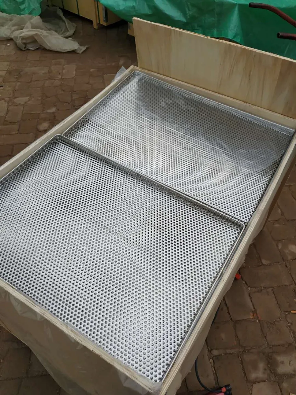 Stainless Steel Perforated Metal Drying Trays for Food Industry
