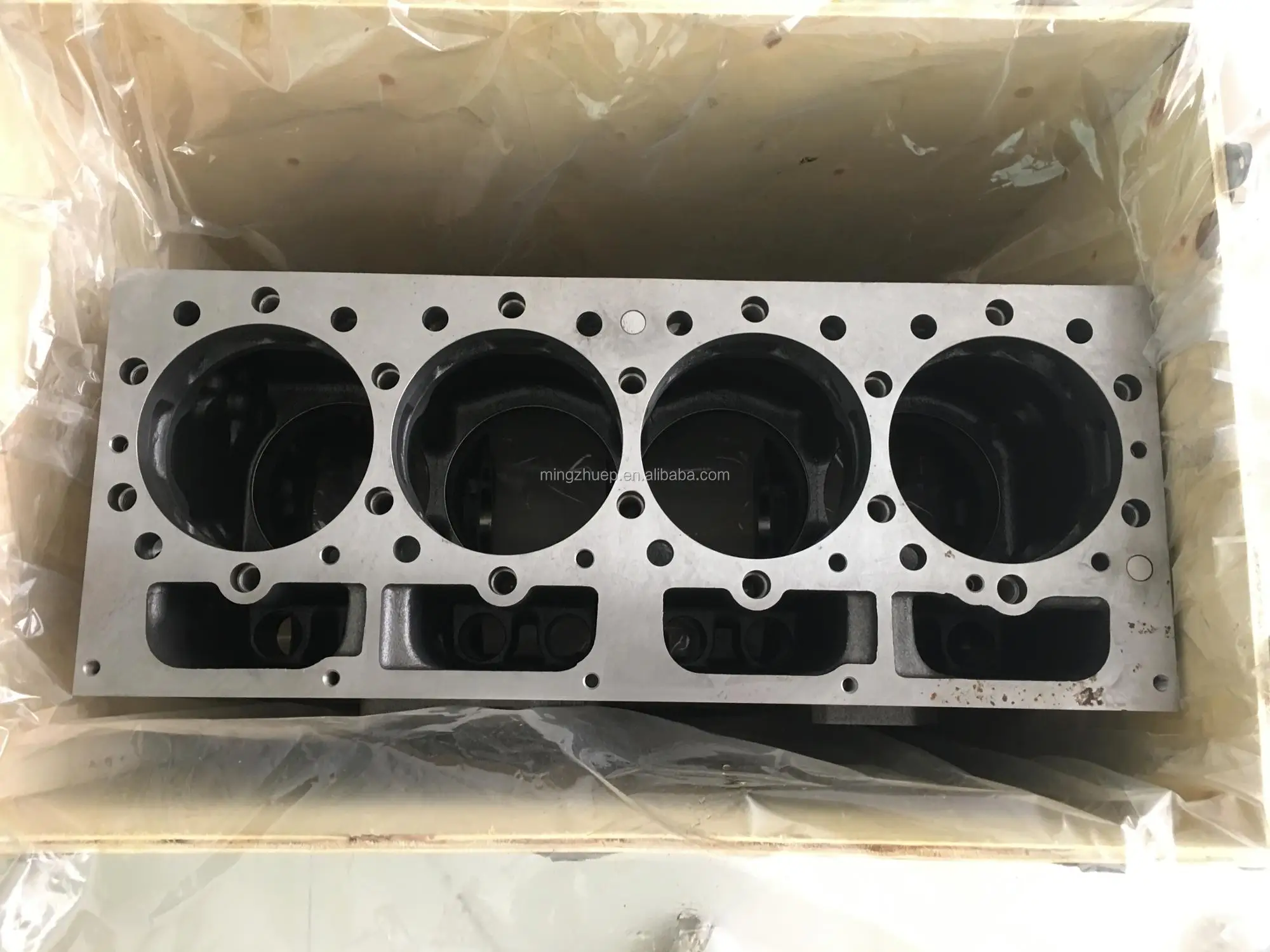 3304 CYLINDER BLOCK 1N3574 - Durable & Reliable Engine Part