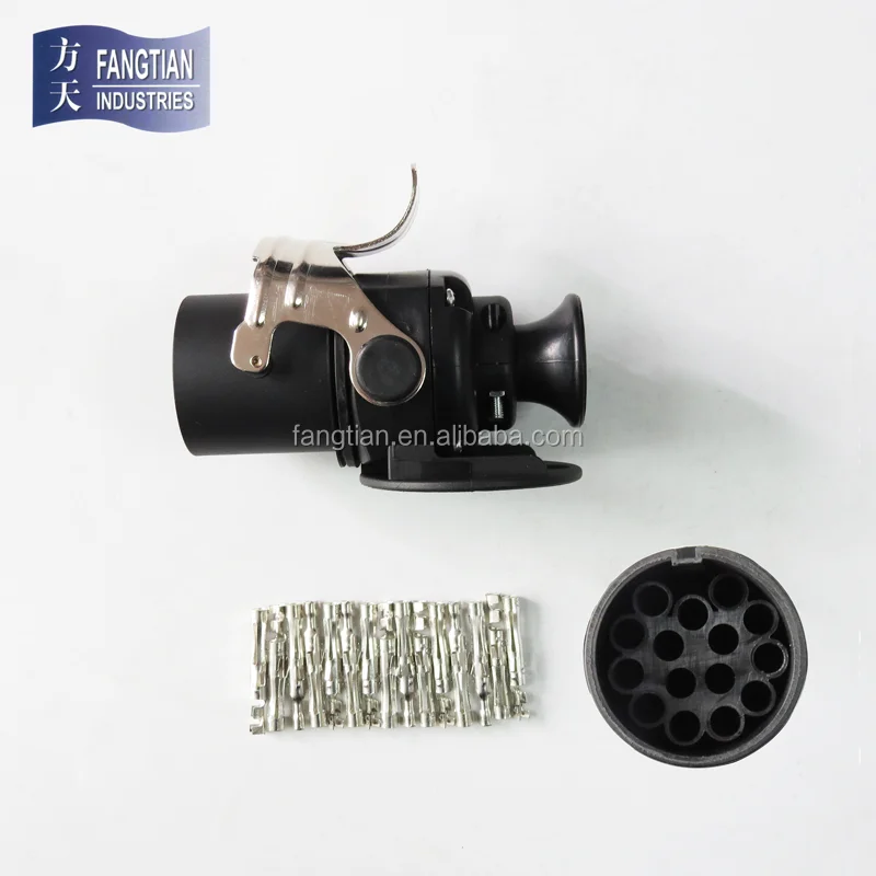 Us Type Sae J2863 Standard 7pin Socket Blade Trailer Connector - Buy ...