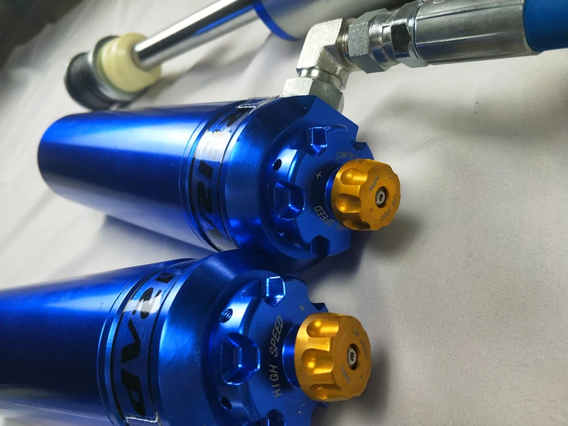 4x4 Racing Shock Absorbers - Enhance Land Cruiser Performance