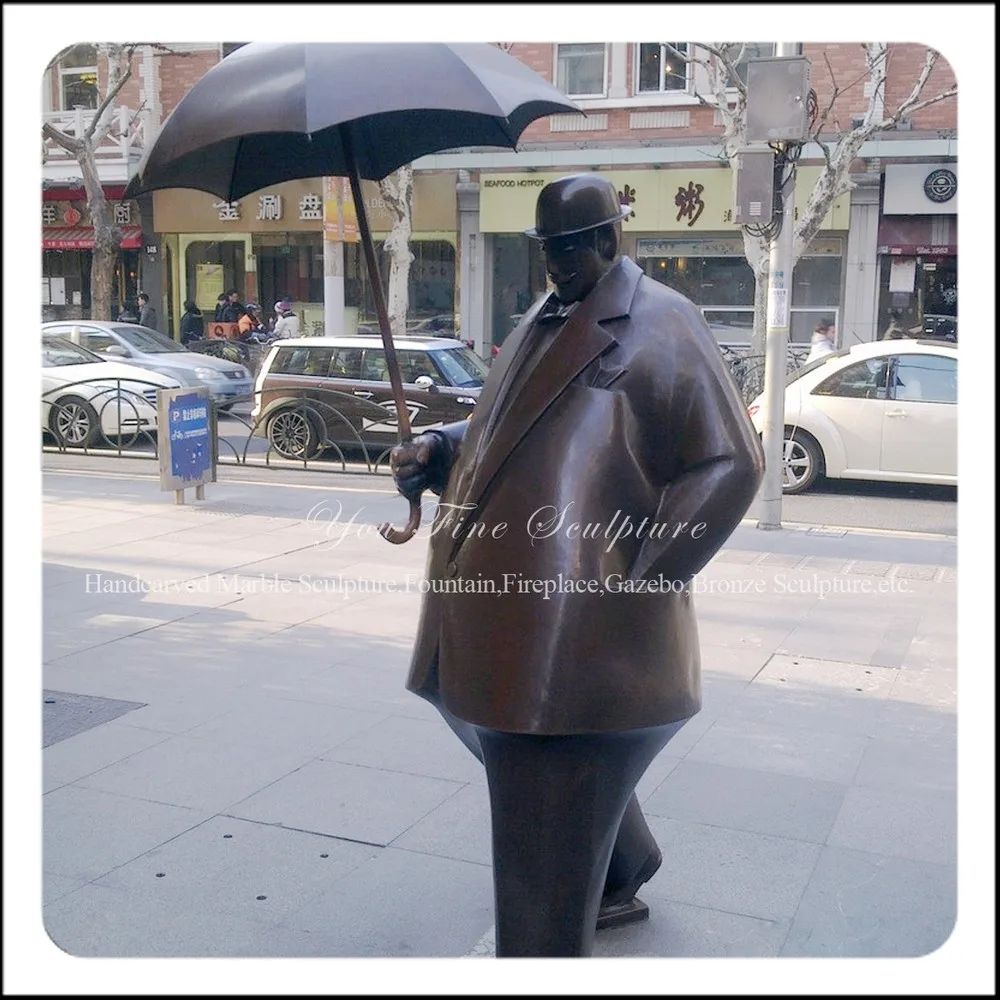 Life Sizes Outdoor Holding Umbrella Bronze Fat Man Statue - Buy Bronze ...