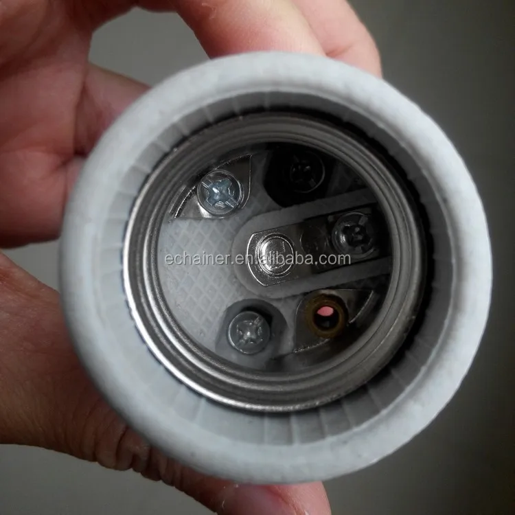 E26 E27 에디슨 전구 램프 기초를 위한 나사 맨끝을 가진 세라믹 램프 홀더 전등 소켓 Buy E27 세라믹 램프 홀더e27 세라믹 램프 소켓 E26 E27 램프