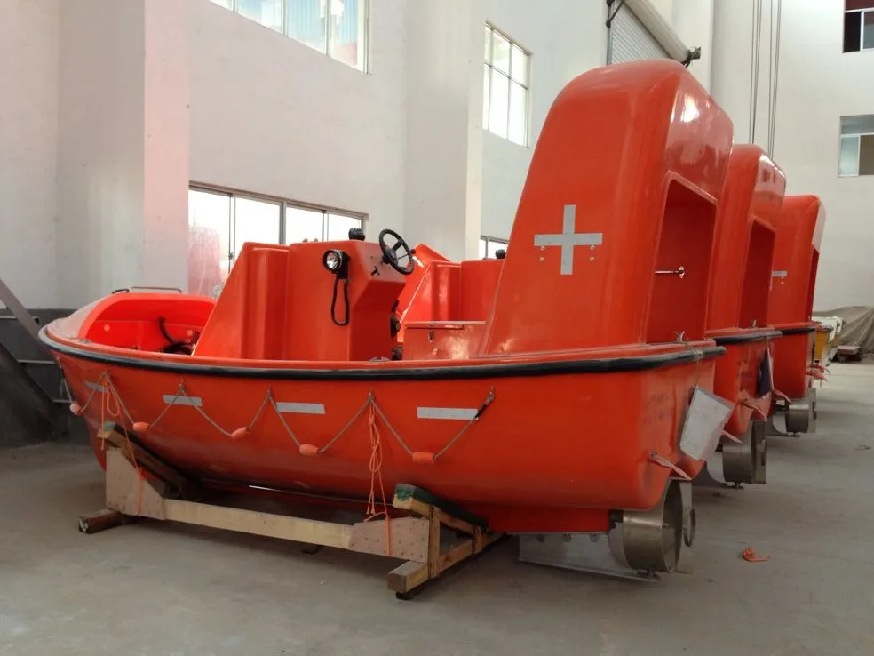 Totally Enclosed Marine Lifeboat – Reliable Lifeboat for Cargo Ships ...