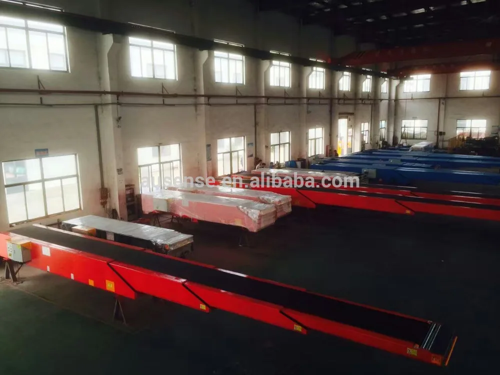 Multi-stage Telescopic Conveyor for Efficient Truck Loading