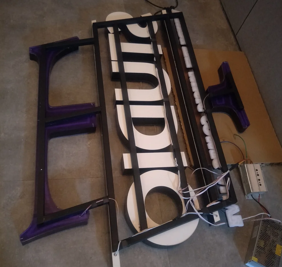 Pre Mounted Wire Connection Raceway Channel Letter Sign