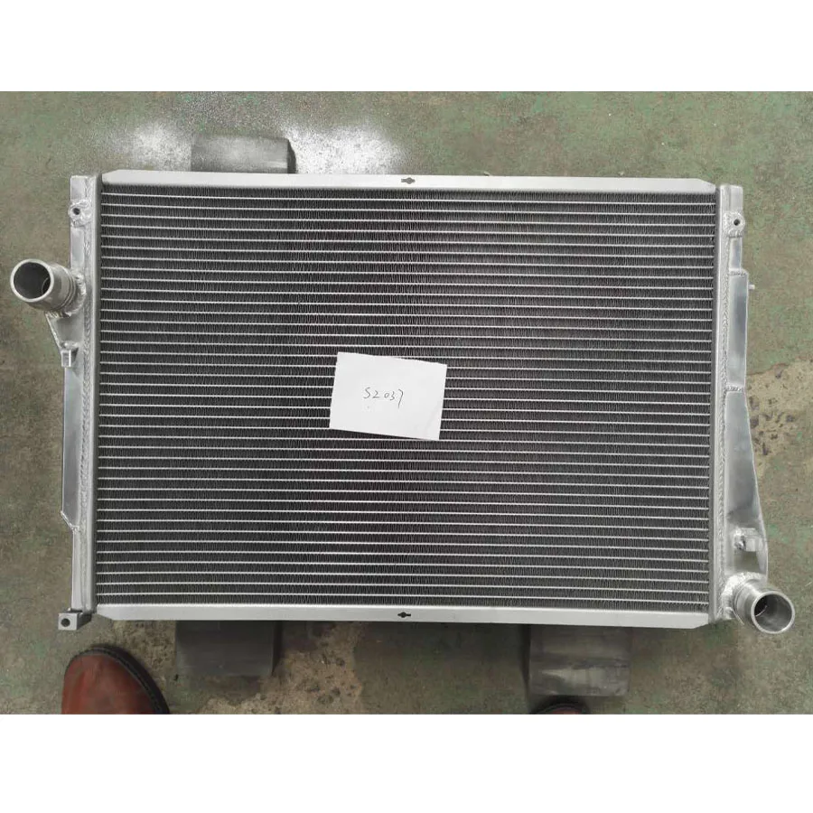 Aluminum Drag Race Aluminum Radiator Pa66 Gf30 Radiator For B-mw E46 ...