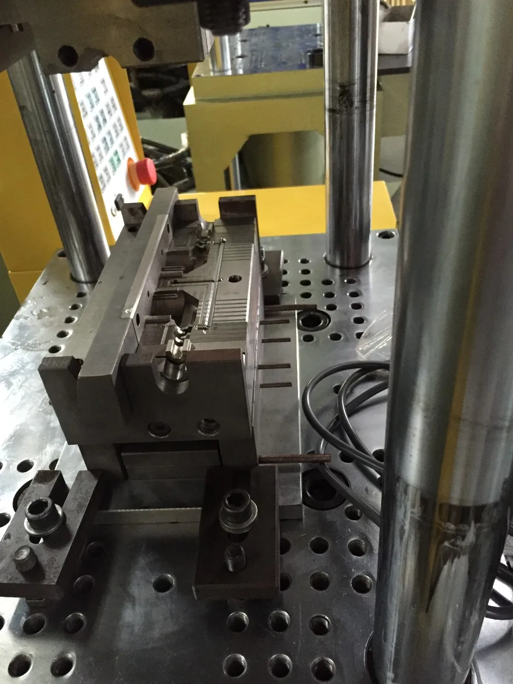 45T Fish Bait Plastic Injection Molding Machine - 1 Year Warranty