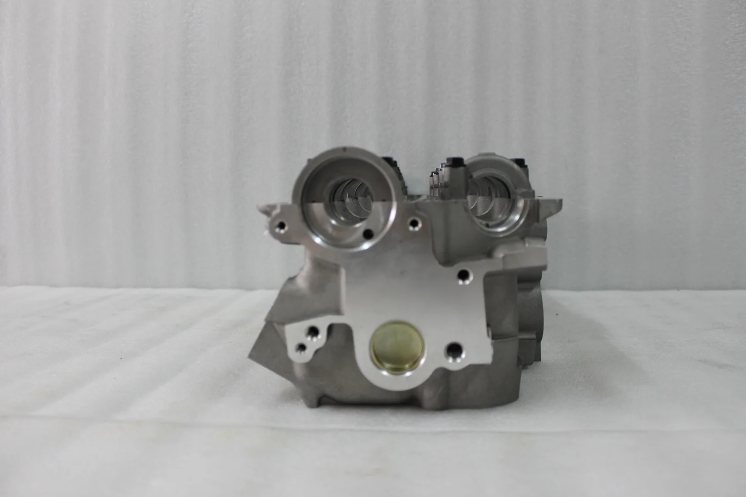 5VZ-FE/5VZE Engine Cylinder Head for Toyota Land Cruiser