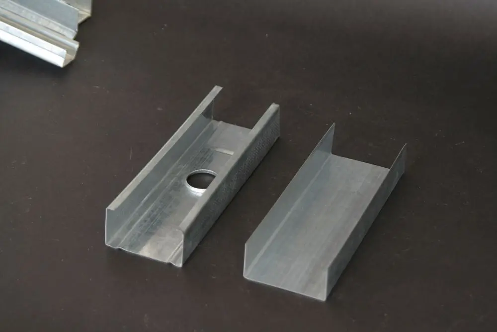 Metal Tracks And Studs,Draywall Steel Frames - Buy Cd Ud Profiles For ...