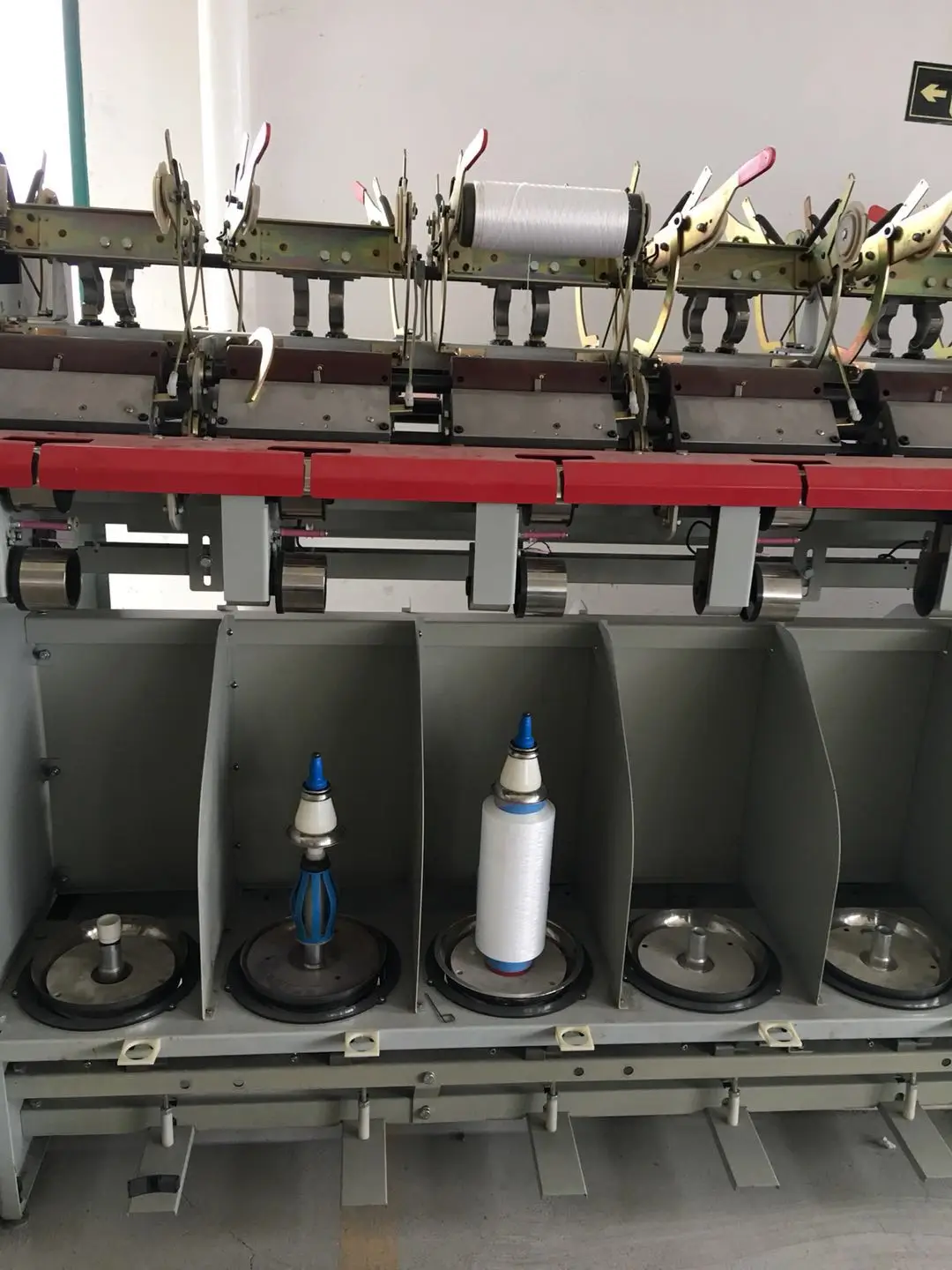 High Speed DTY POY HDY FDY Chemical Fiber Twisting Machine