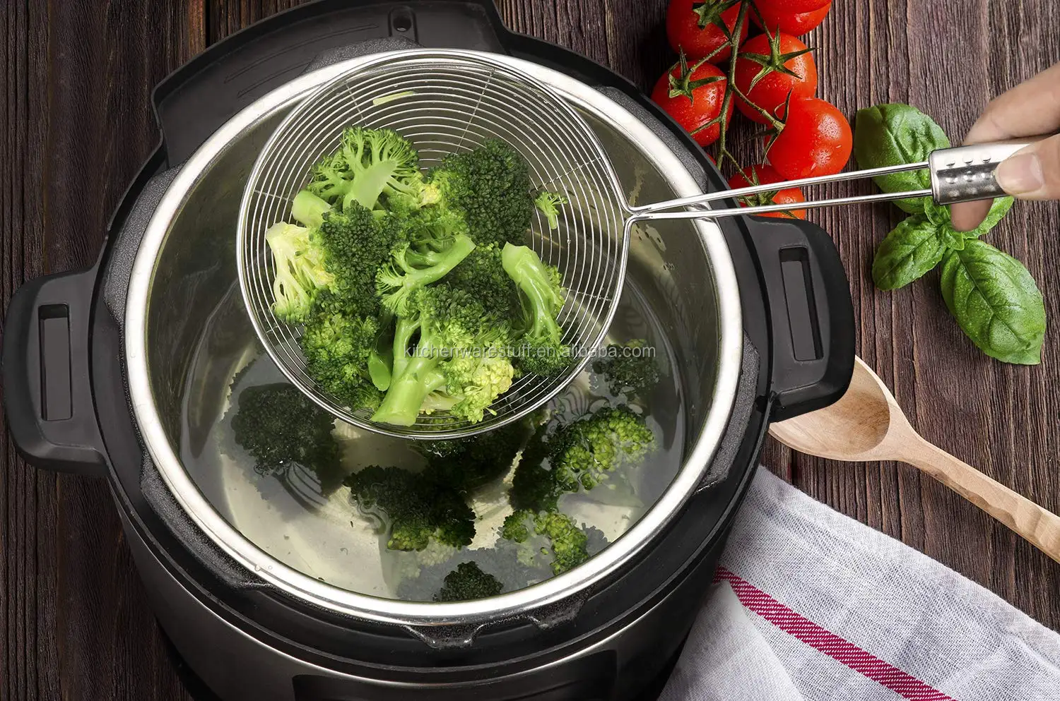 Spider Strainer - Versatile Kitchen Tool Made of Stainless Steel