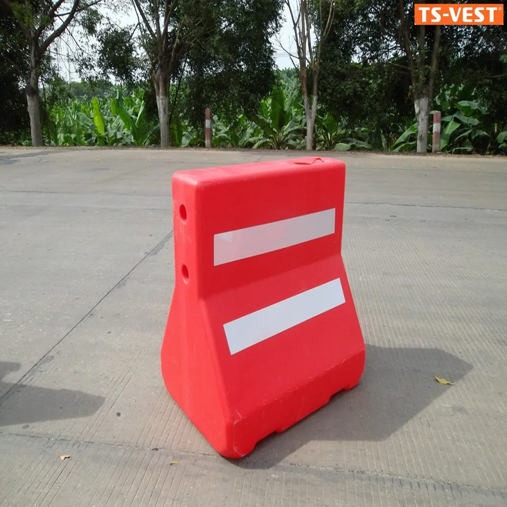 Barriers Road Safety Products,Plastic Road Water Filled Barrier ...