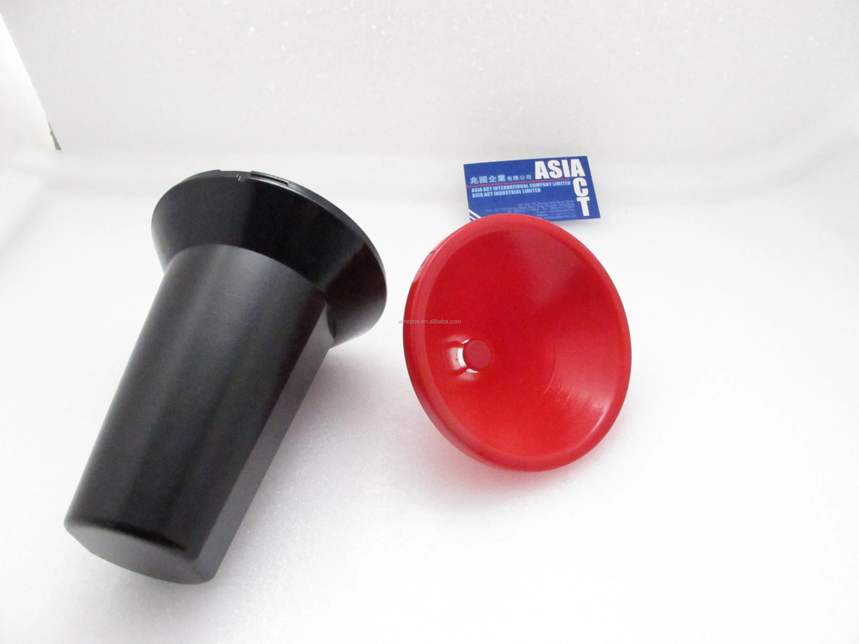 Portable Plastic Wine Spittoon Traveler - Sustainable & Stocked