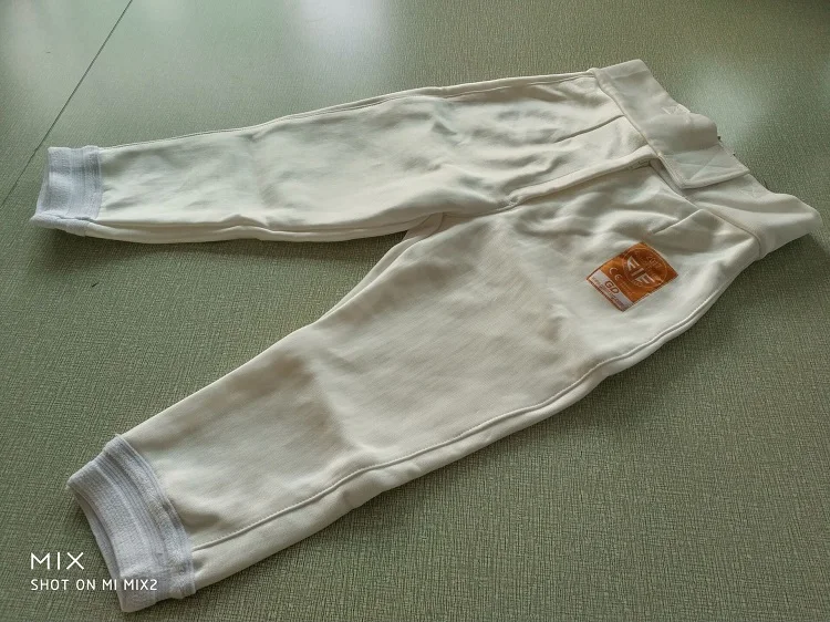 Guanda Fencing Uniform 800N - Durable & Versatile Gear