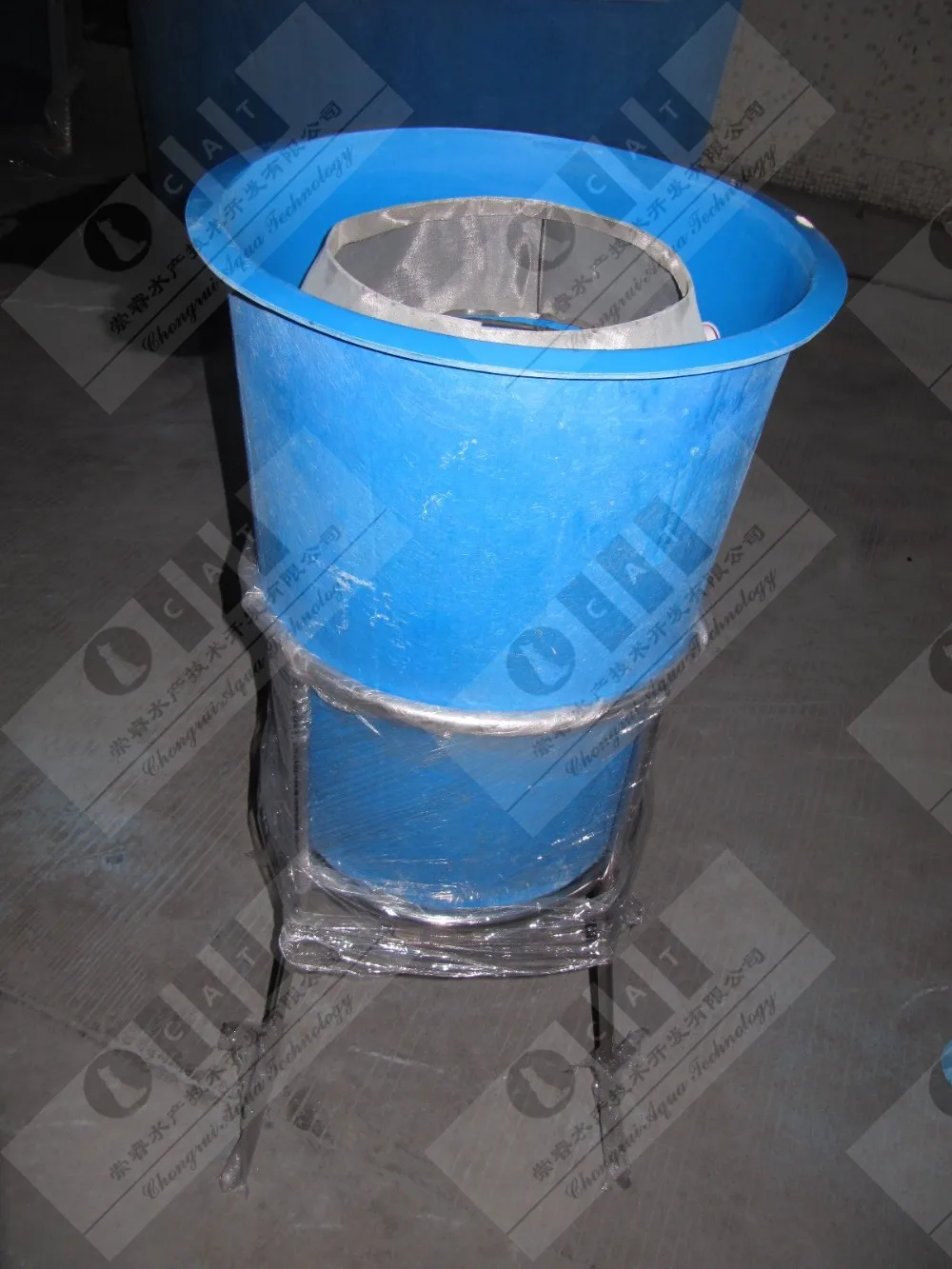 Fiberglass Conical Hatching Tank For Semi-buoyant Hatchery For Fish ...