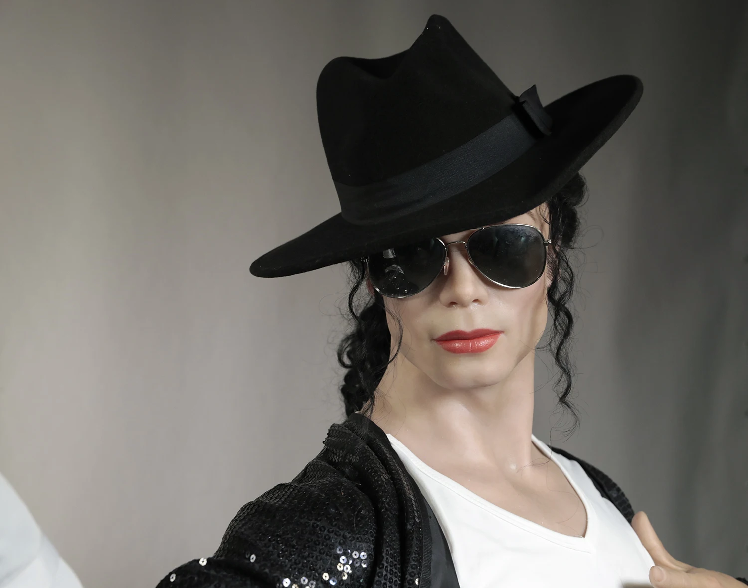 Famous American Singer Life Size Celebrity Silicone Wax Figure for Sale