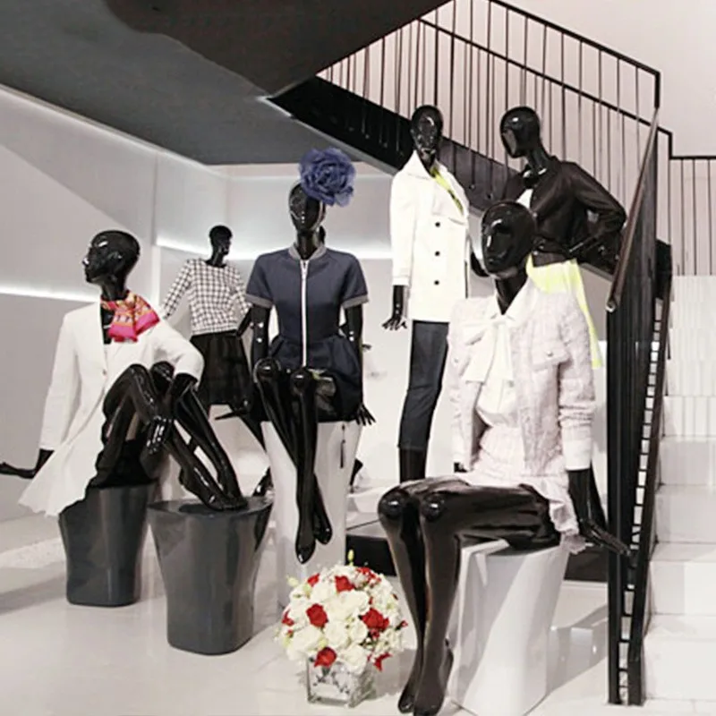 Black Color Fiberglass Abstract Fashion Shop Window Display Female Sexy ...