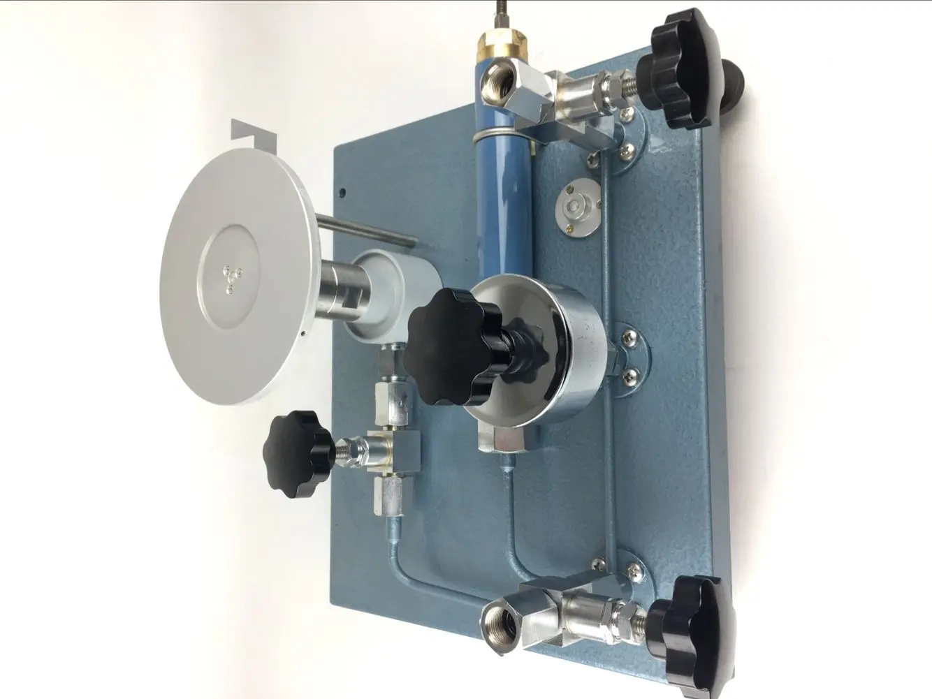 Piston Dead Weight Tester - Precision Pressure Calibration