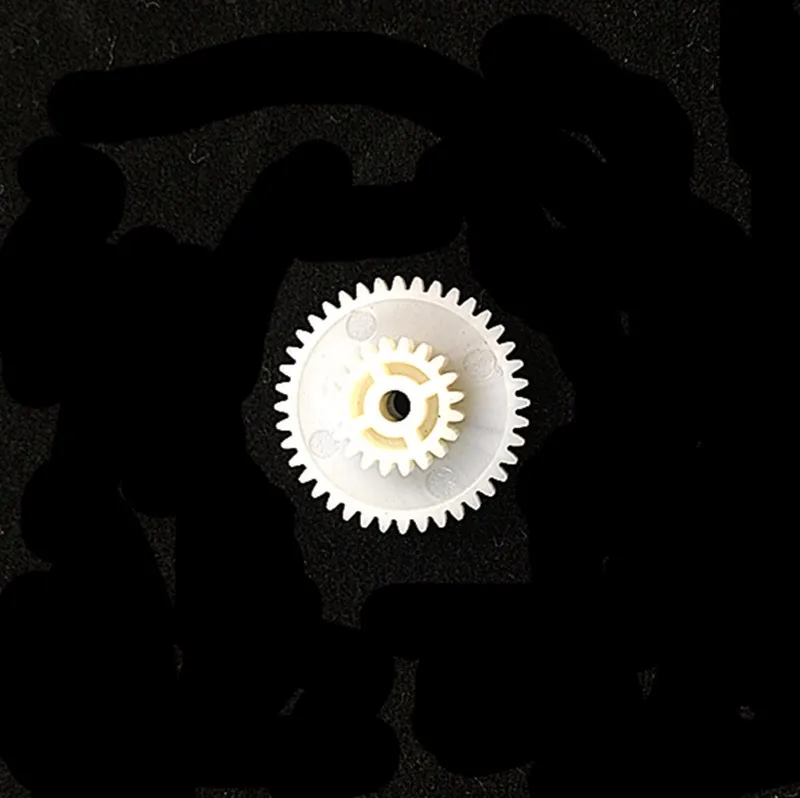 Factory High Precise Molded Plastic Gears For Toys Small Plastic Gears ...