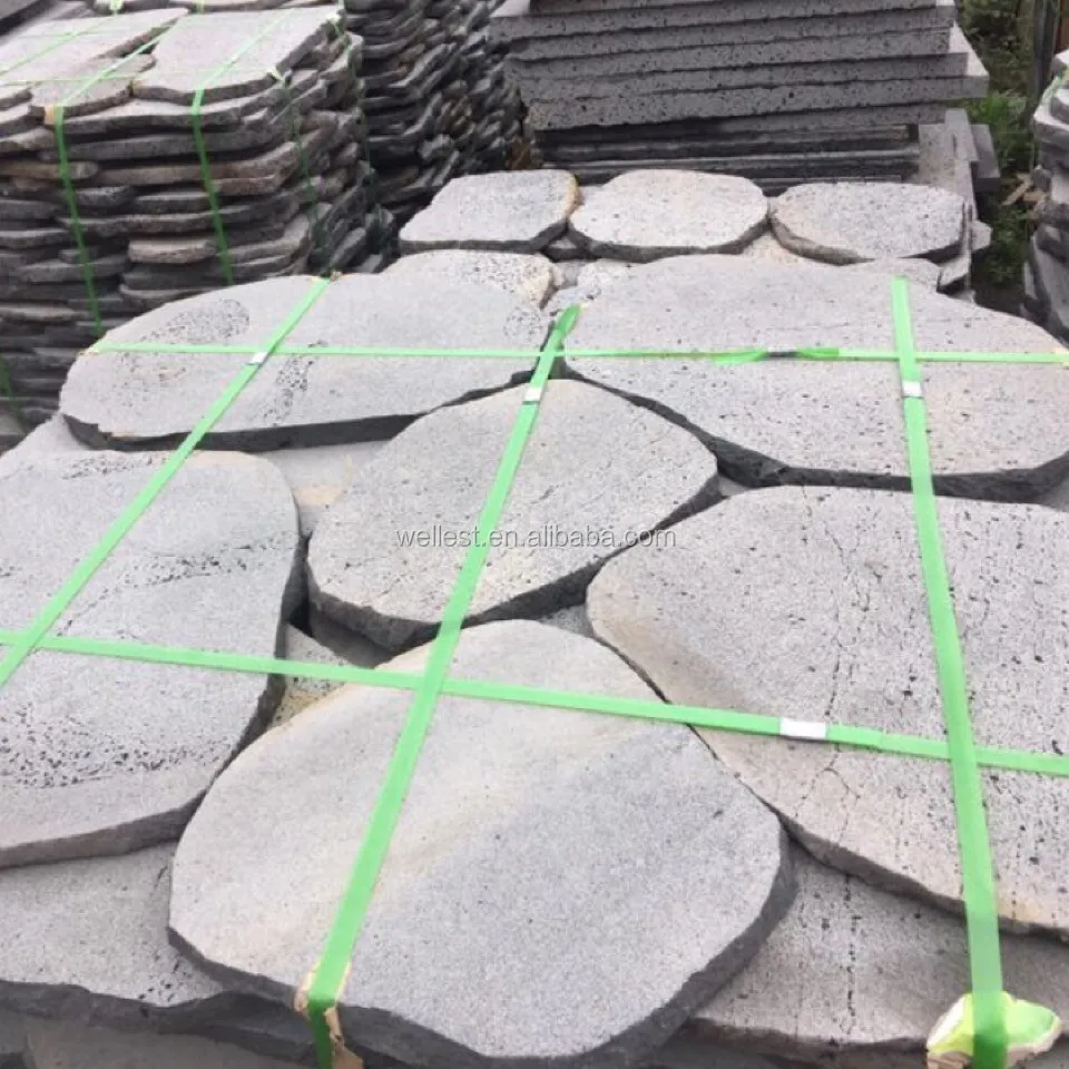 Outdoor Garden Steppers - Irregular Bluestone Paving