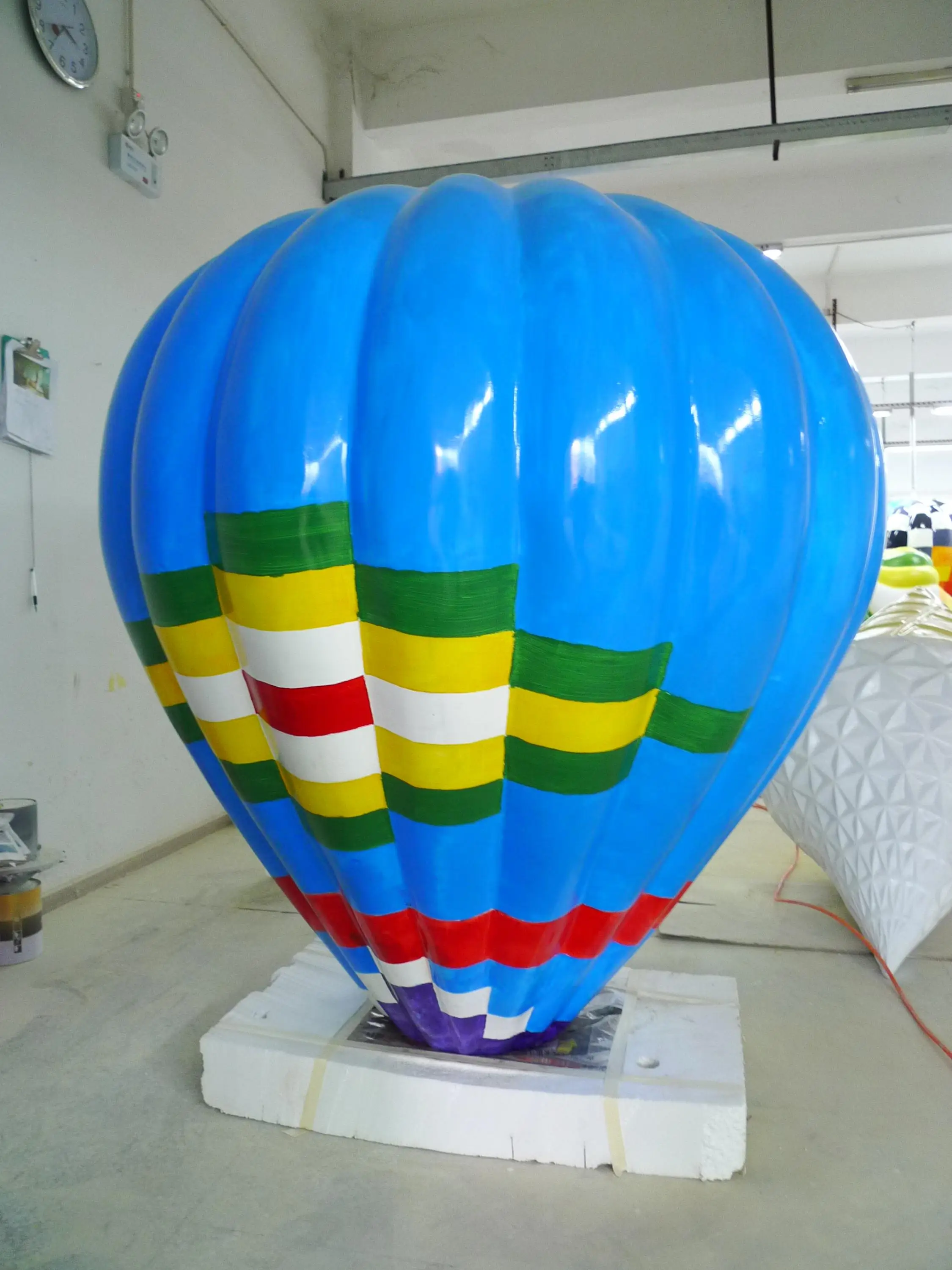 Christmas Fiberglass Air Balloon Mall Atrium Decoration - Buy ...