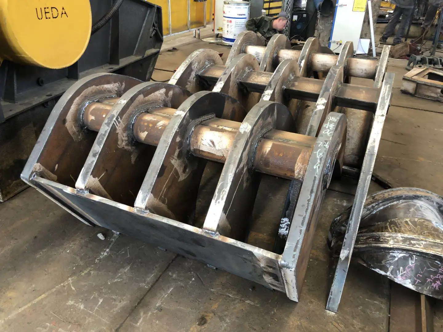 MONDE Excavator Root Rakes - Customized Width Mechanical Rakes