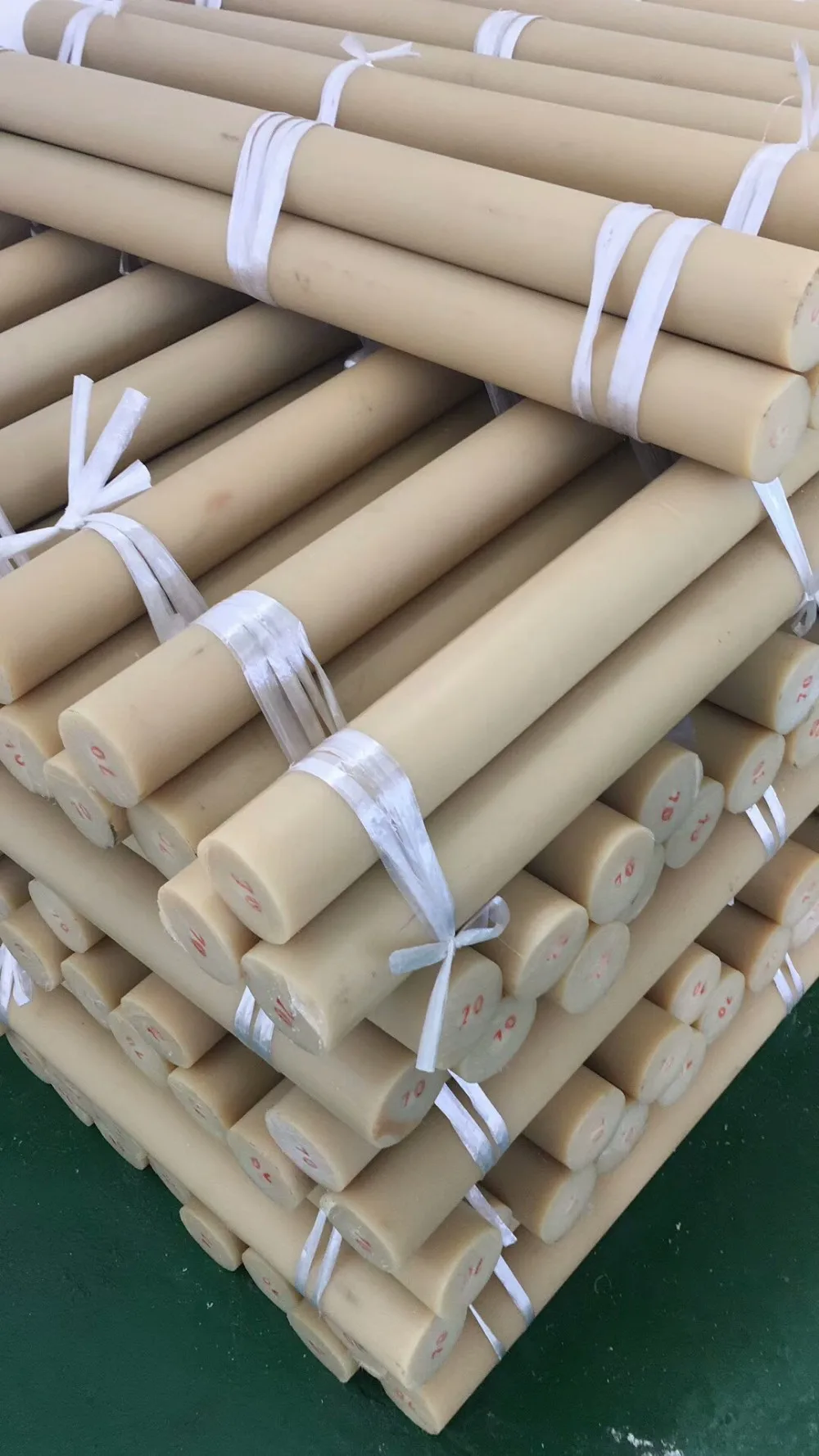 Engineering Plastic Casting MC Nylon PA6 PA66 Bar/rod/stick