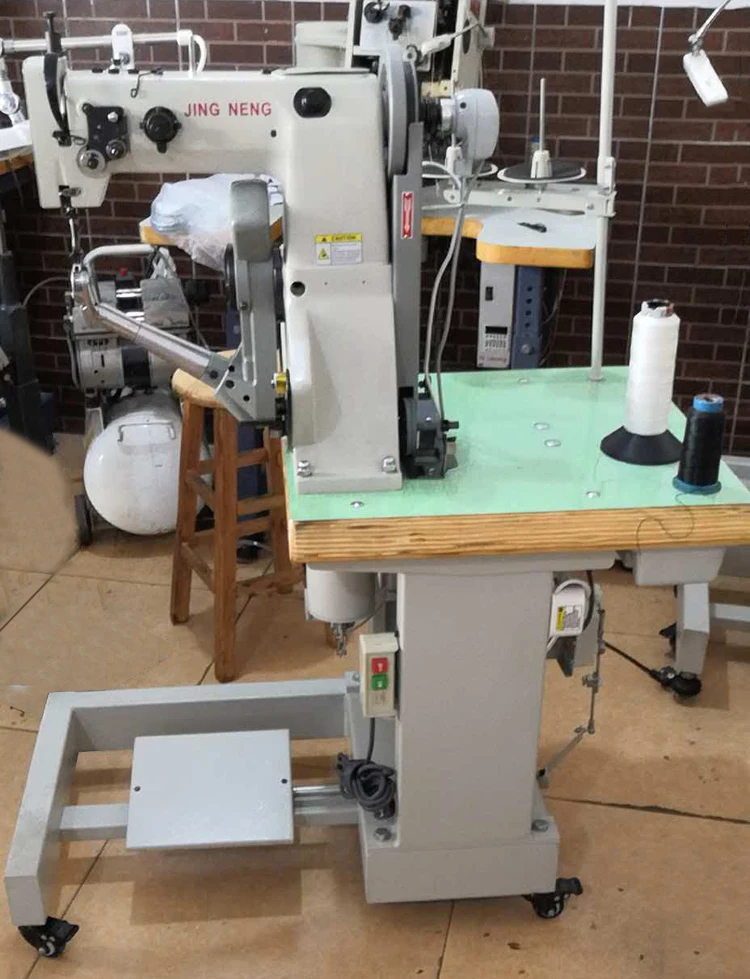 Jn-168 Double Thread Swing Arm Side Stitching Sewing Machine Seated ...