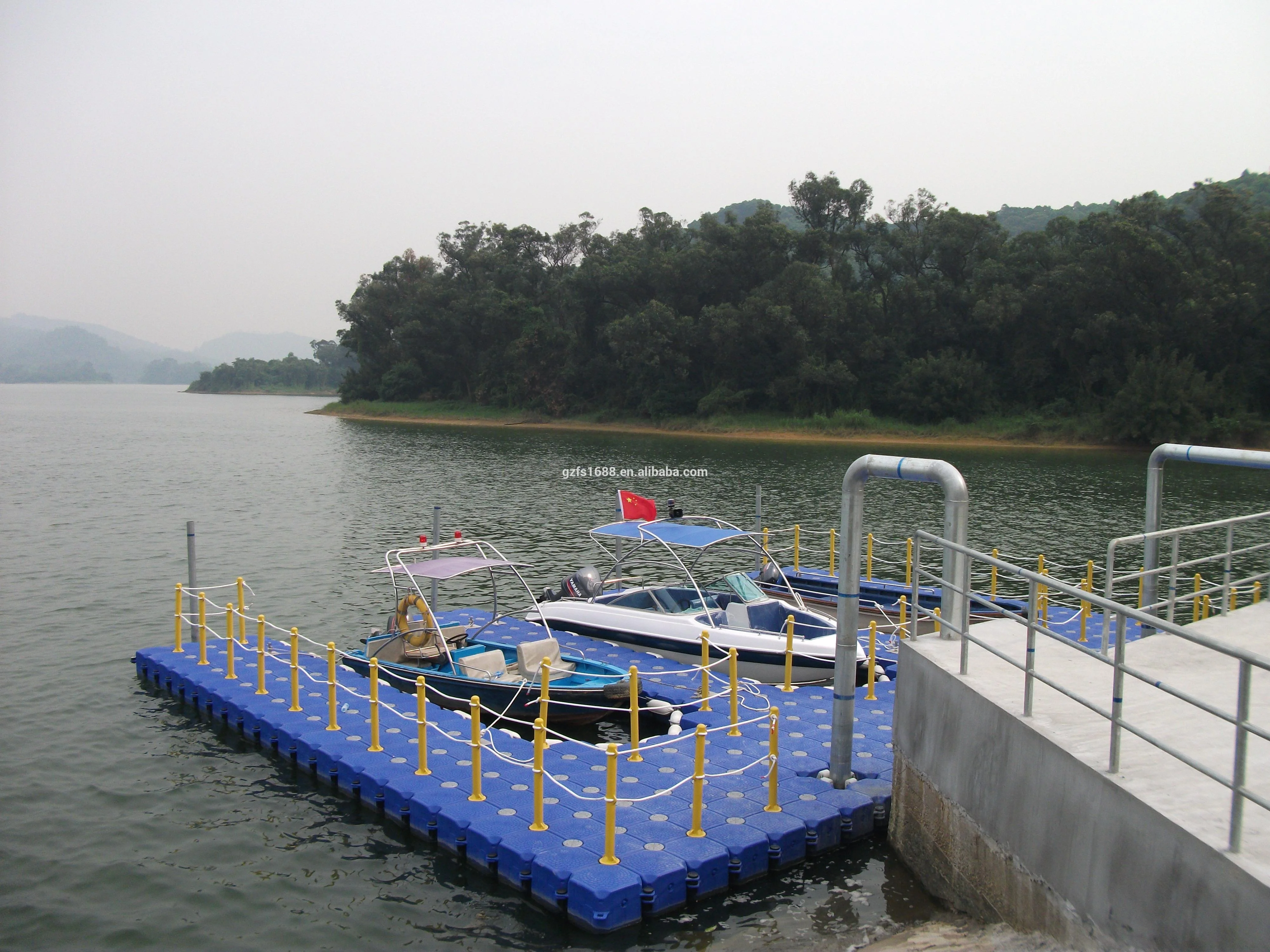 Modular Floating Platform Dock System for Pumps & Walkways