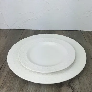 White Ceramic Porcelain Embossed Dinner Plate / Embossed Ceramic ...
