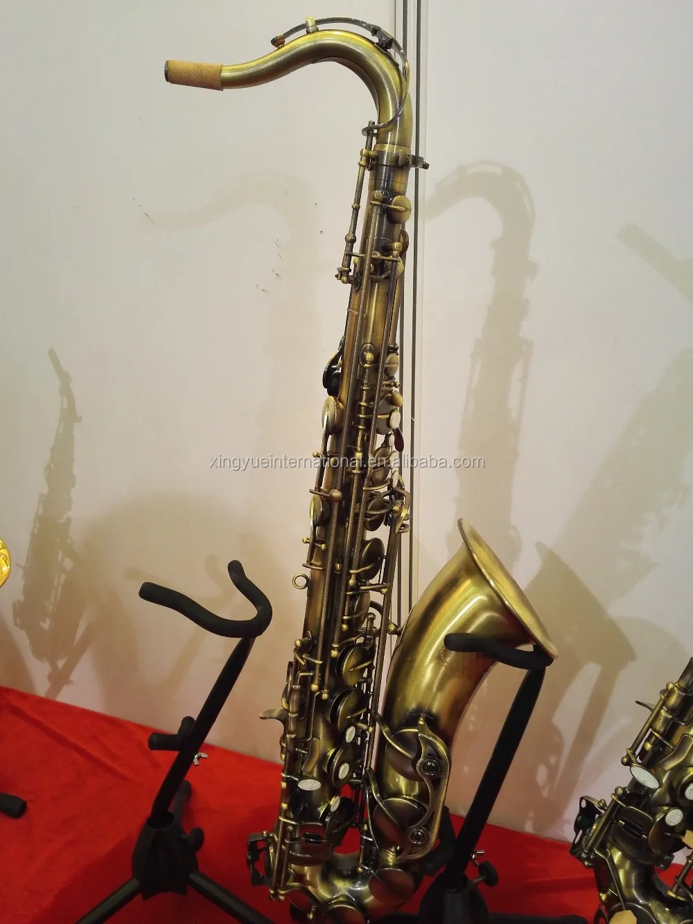 Antique Tenor Saxophone Shole Body Hand Engravings - Buy Antique Tenor ...