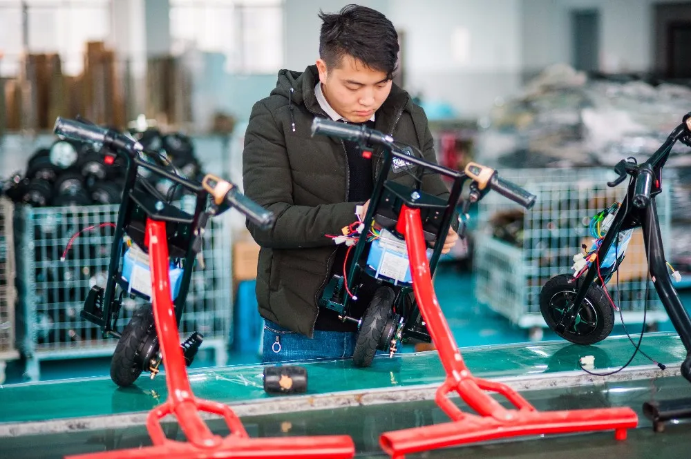 Electric Drift Scooter Tricycle Rider - 360 Drifting Trike